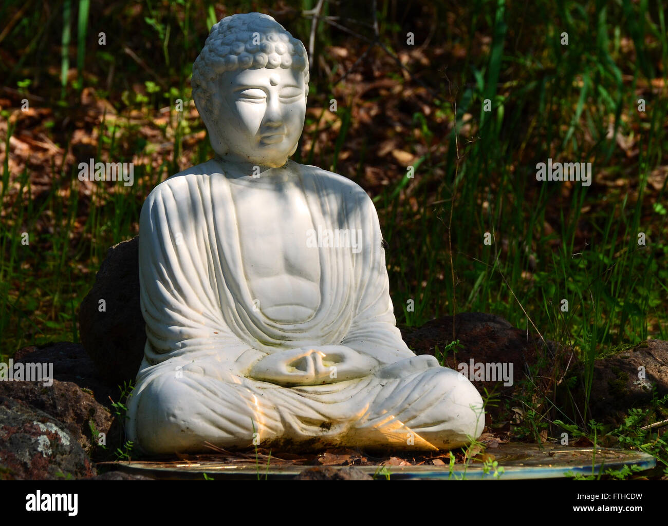 Peaceful buddha hi-res stock photography and images - Alamy