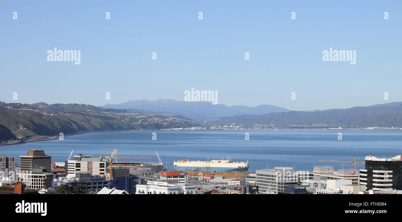 Landscape image of Wellington Harbour, New Zealand Stock Photo - Alamy