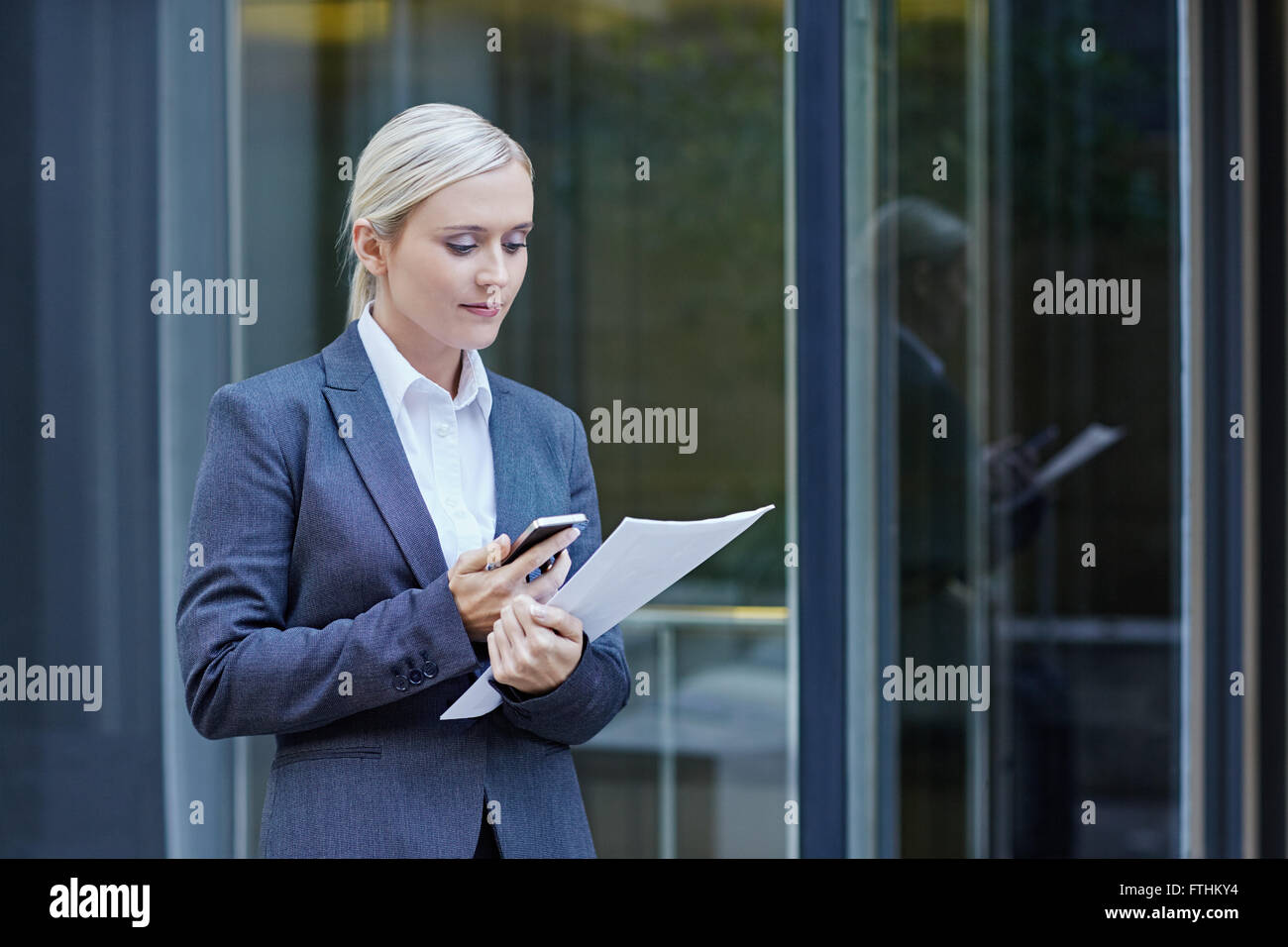 Proposal documents hi-res stock photography and images - Alamy