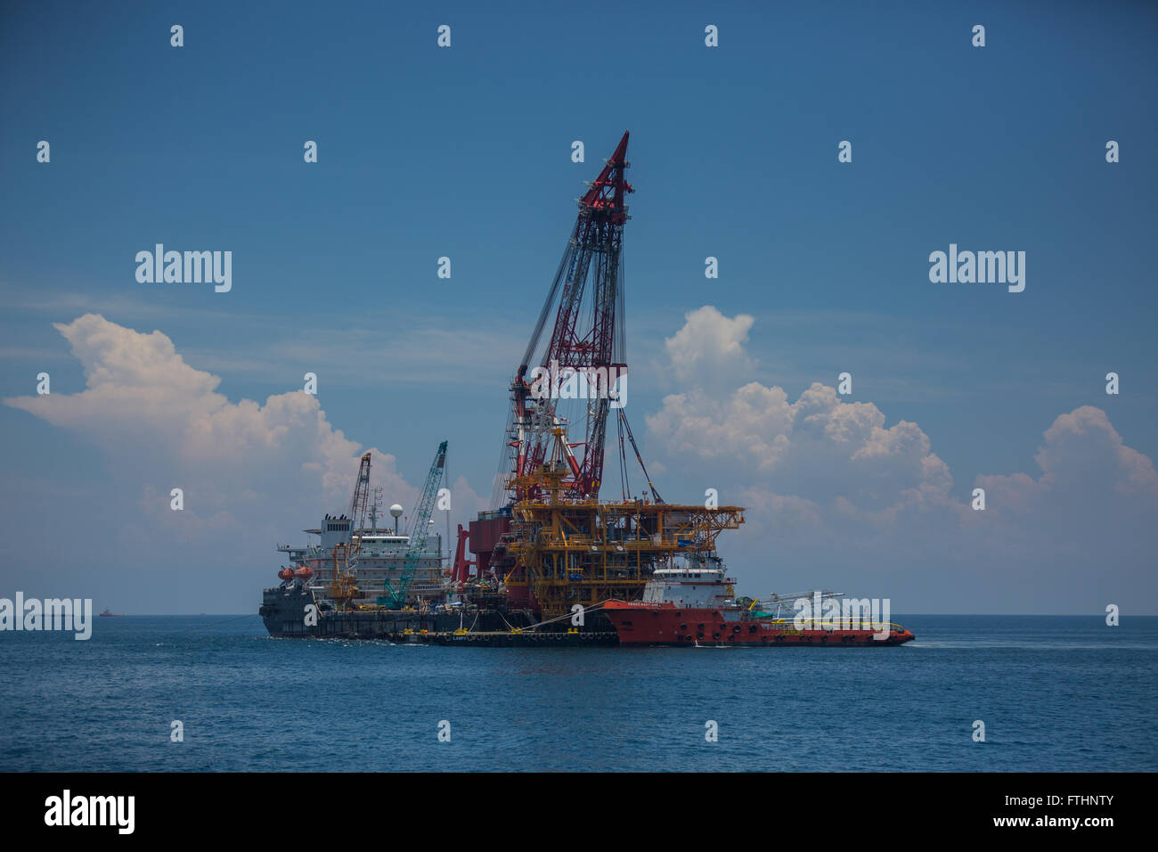Lifting platform jacket hi-res stock photography and images - Alamy