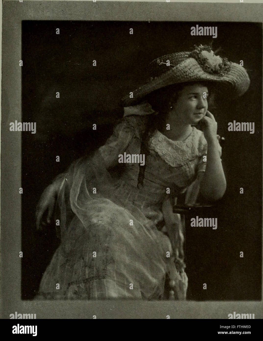 The 1911 edition of The American Annual of Photography features notable ...