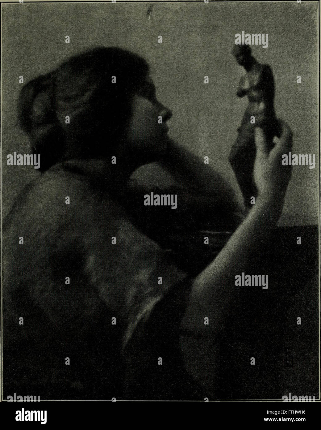 The 1911 edition of 'The American Annual of Photography' features ...