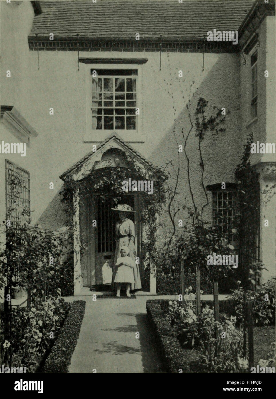 A 1912 publication covering the latest developments in photography ...