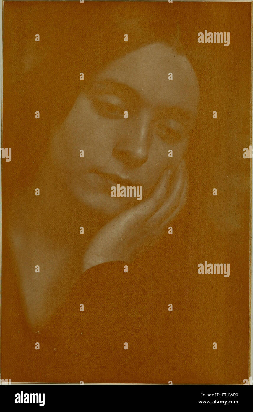 The 1912 edition of 'The American Annual of Photography' features ...