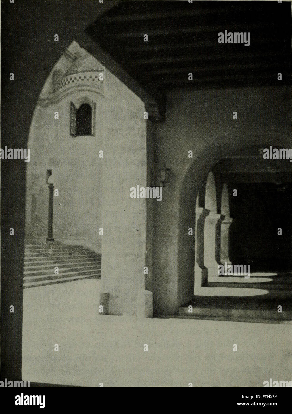 *The American Annual of Photography* (1917) presents the developments ...