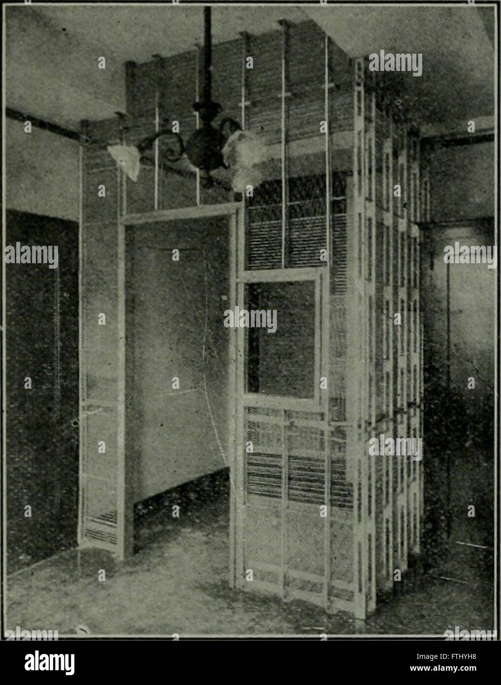 A 1909 reference detailing architectural and engineering feats along ...