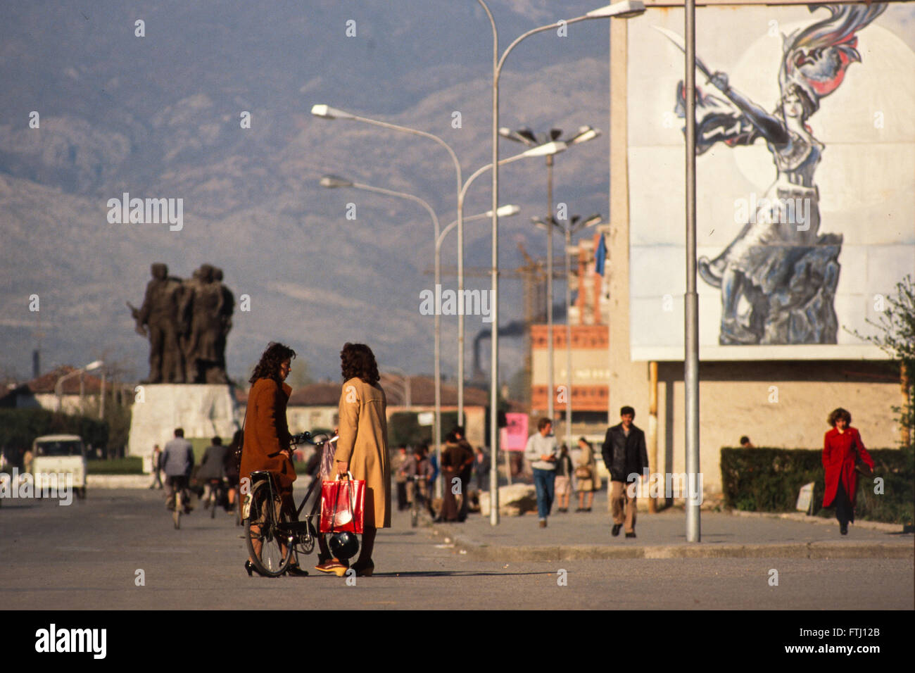 'ALBANIA', STREET POSTER, DURRES., 1990 Stock Photo - Alamy