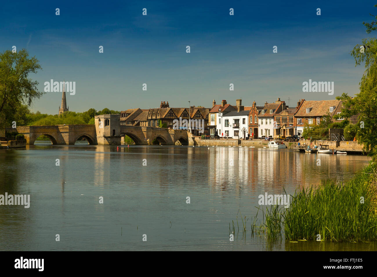 St Ives, Cambridgeshire and the River Great Ouse Stock Photo - Alamy