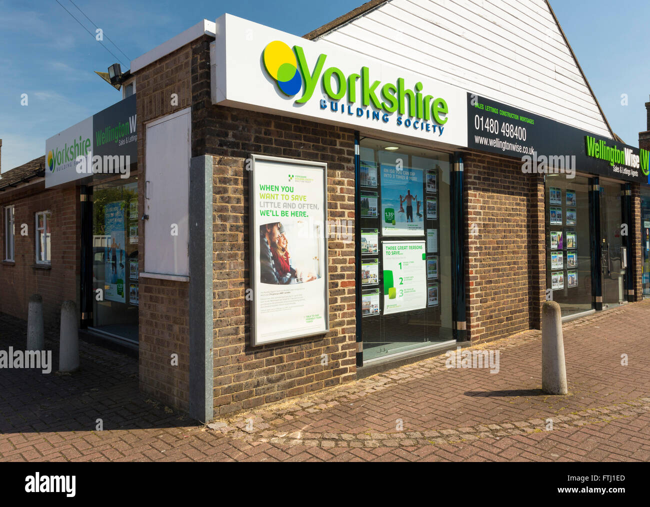 Yorkshire Building Society branch Stock Photo - Alamy