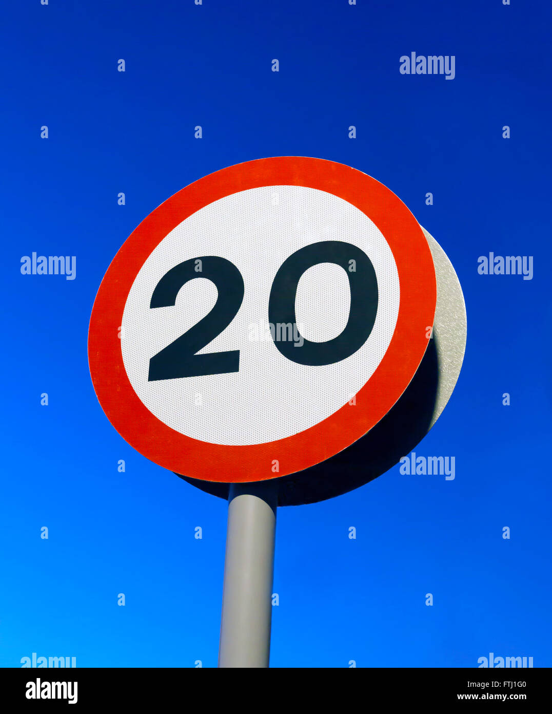 speed limit sign Stock Photo - Alamy