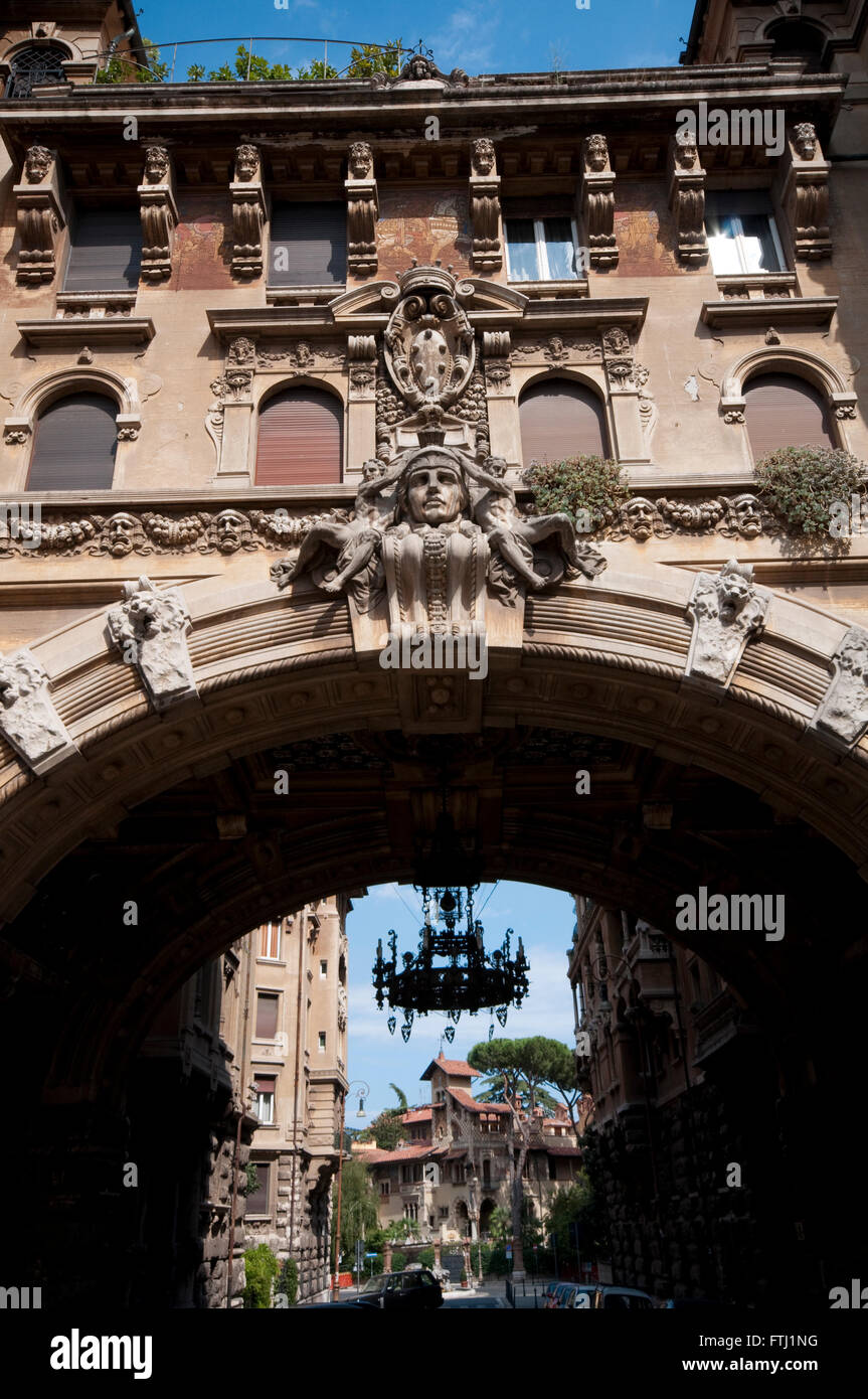 Coppede quarter hi-res stock photography and images - Alamy