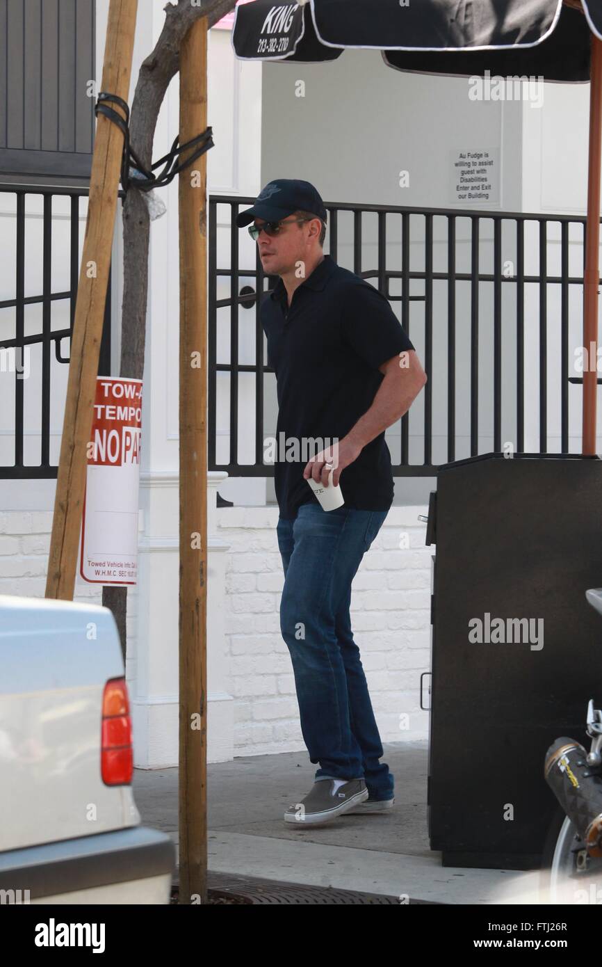 Matt Damon arrives at Au Fudge restaurant in Beverly Hills Featuring ...