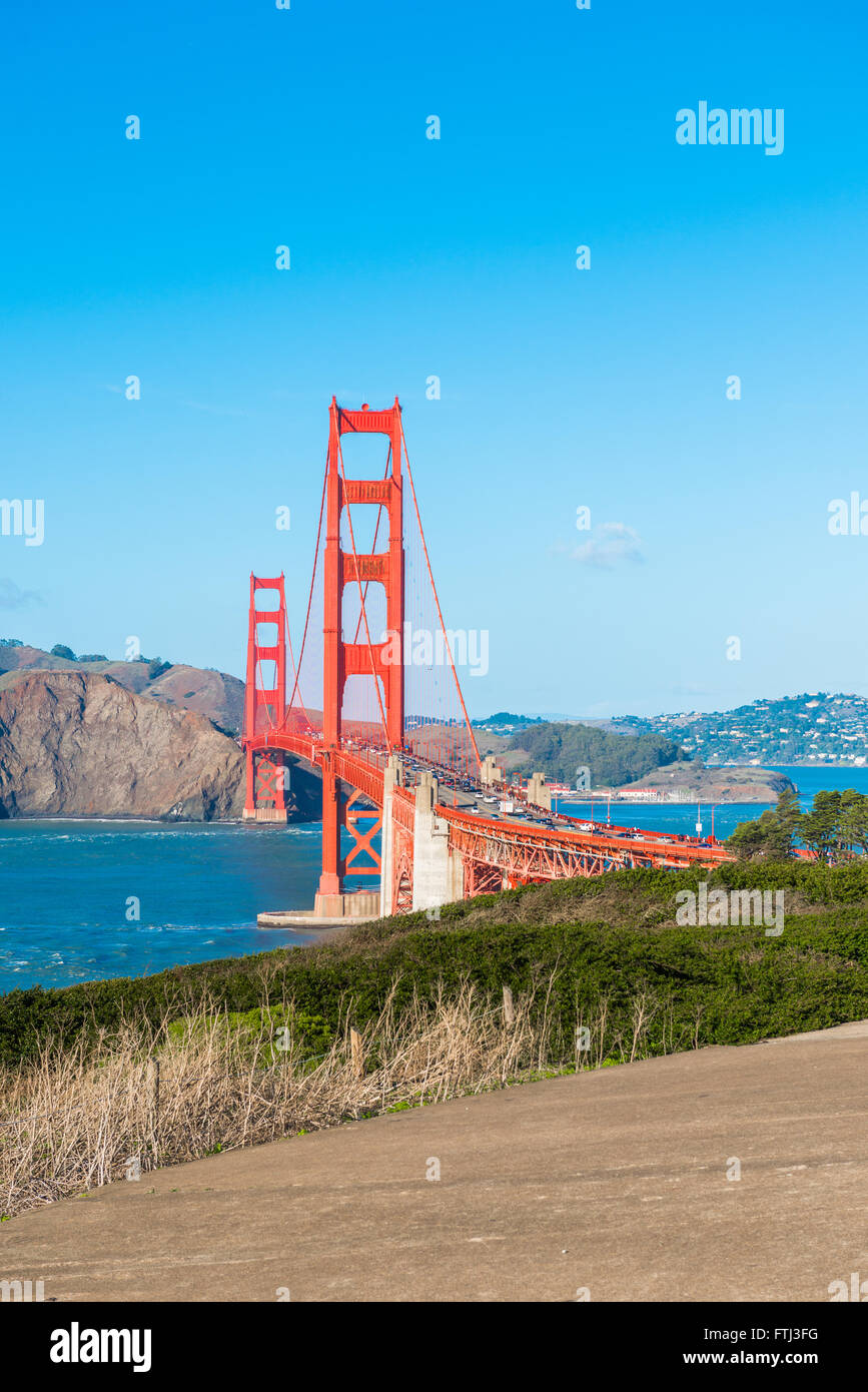 Red bridge san francisco hi-res stock photography and images - Alamy