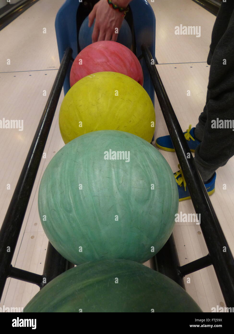 Sport bowling hi-res stock photography and images - Alamy