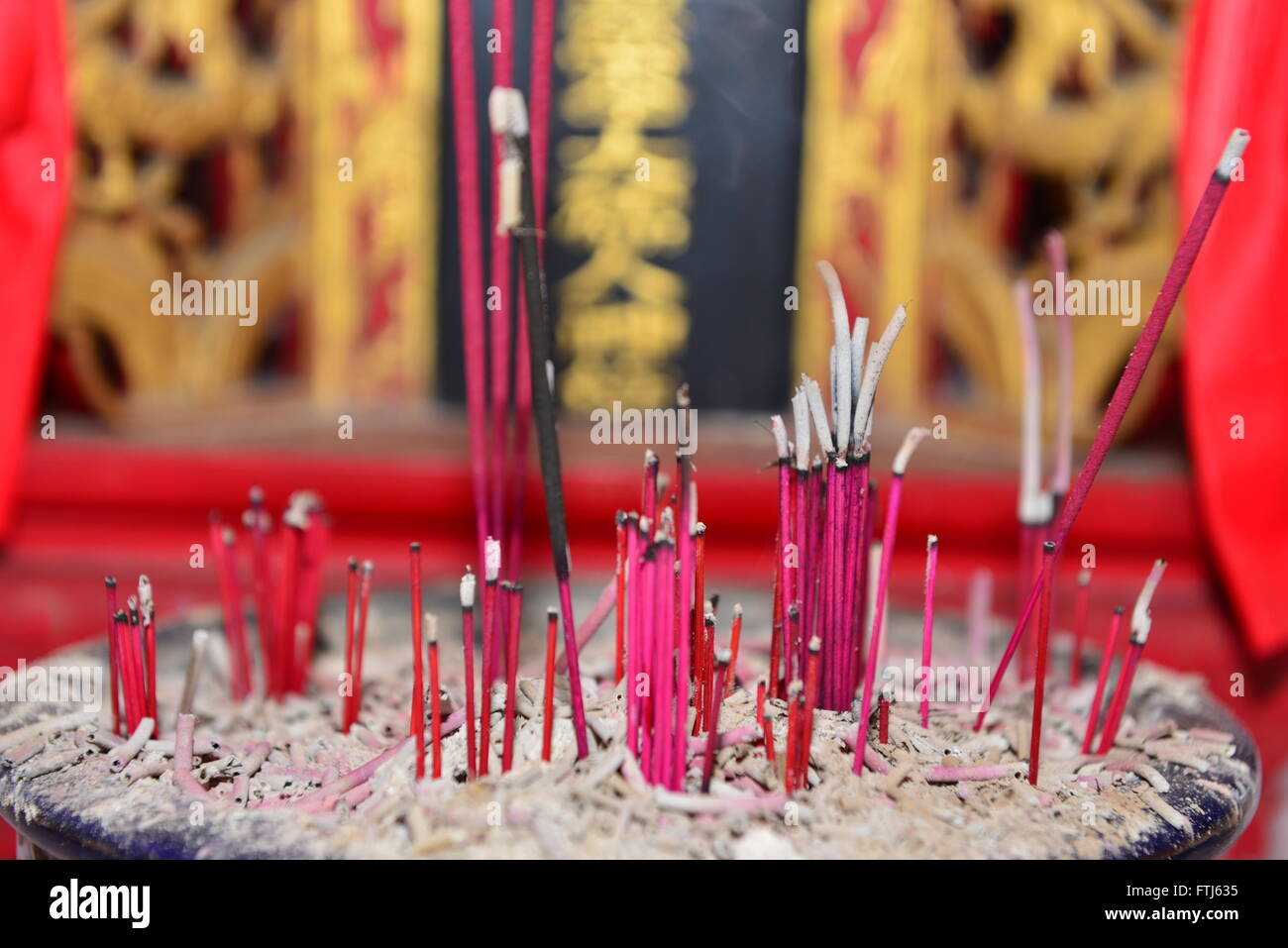 Chinese Ancestor Worship High Resolution Stock Photography and Images ...