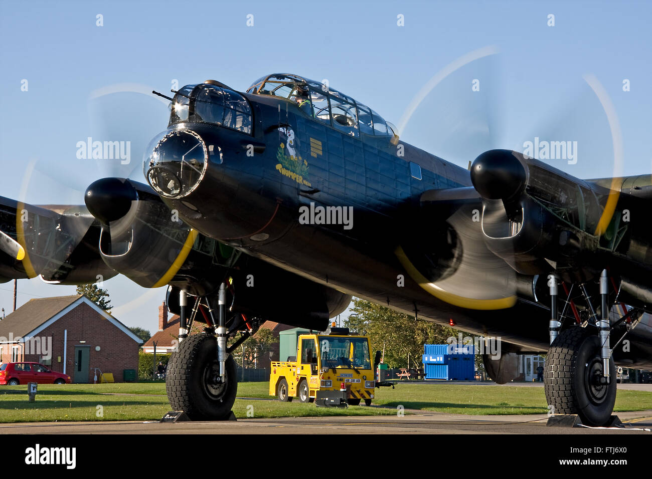 Lancaster bomber city of lincoln hi-res stock photography and images ...