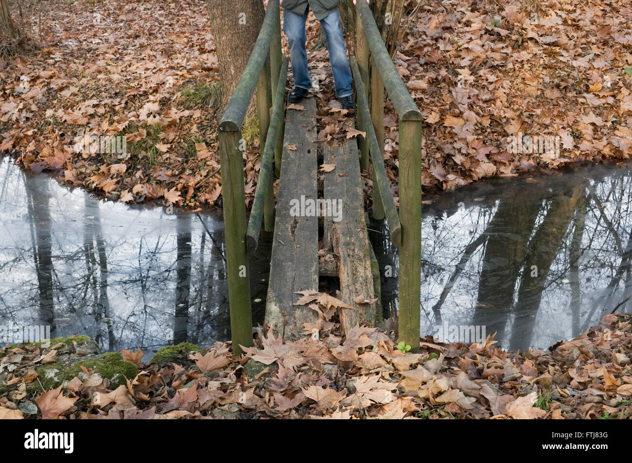 Old footbridge hi-res stock photography and images - Alamy