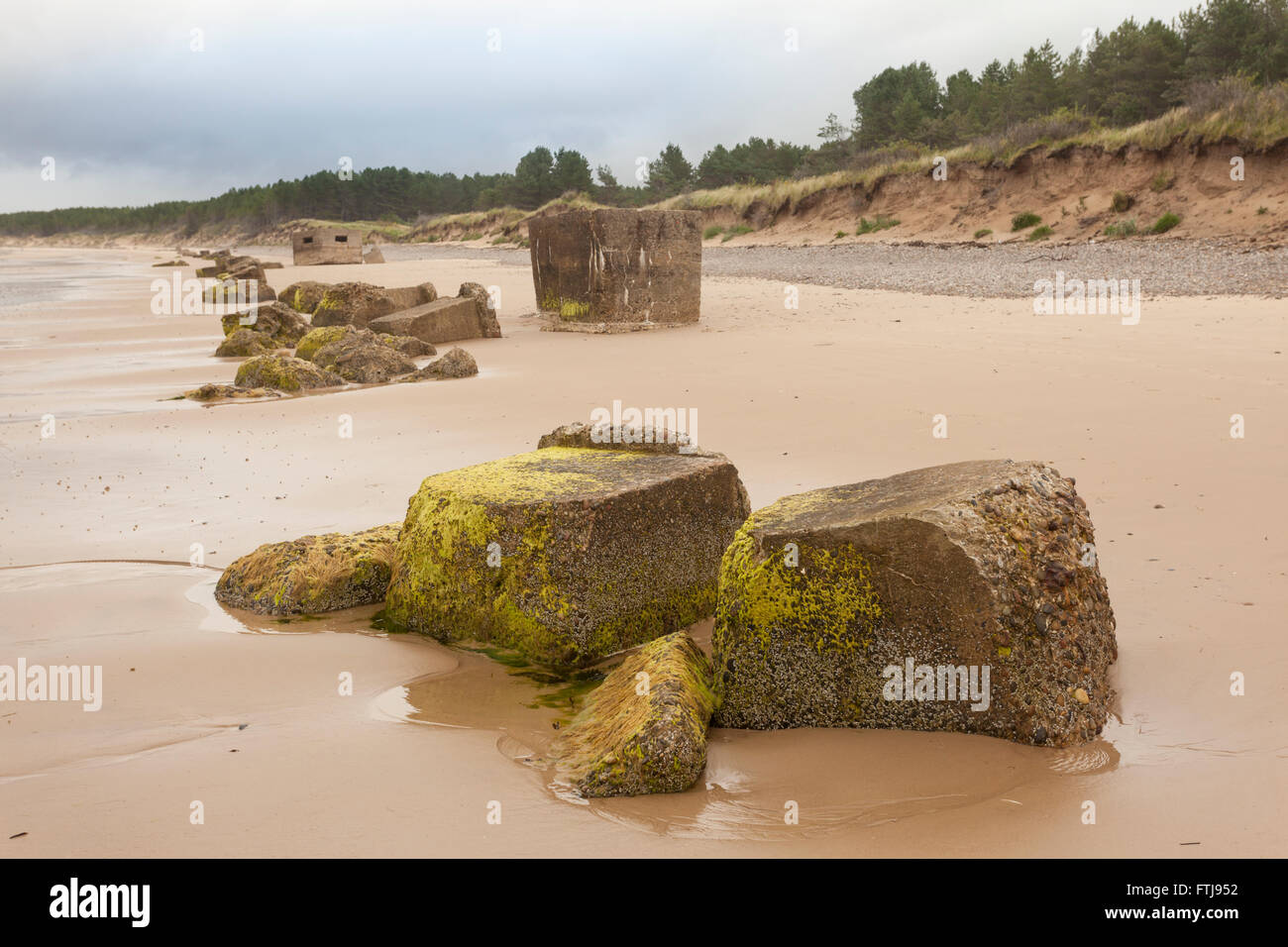 Anti Tank Blocks High Resolution Stock Photography and Images - Alamy