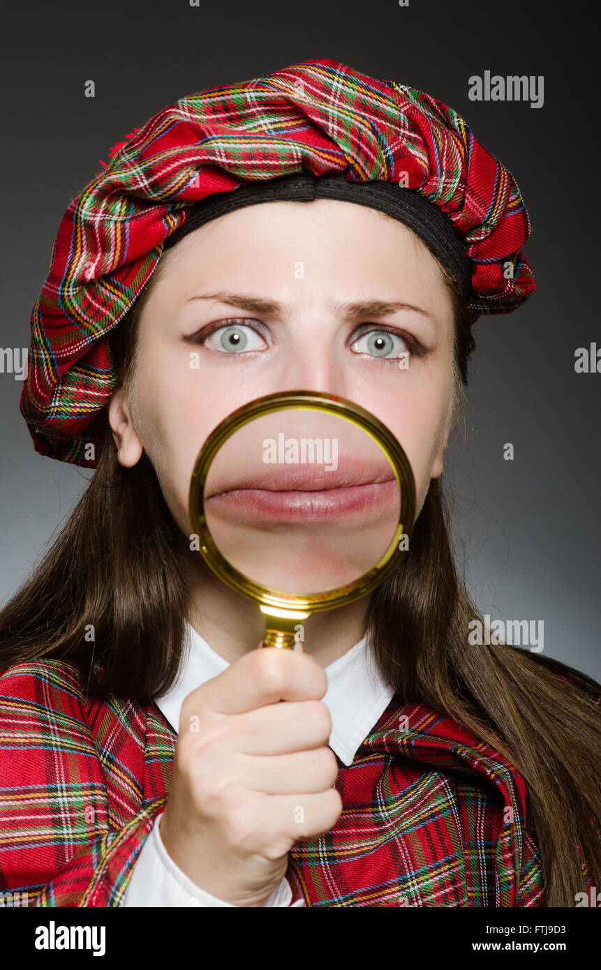 Woman wearing traditional scottish clothing Stock Photo - Alamy