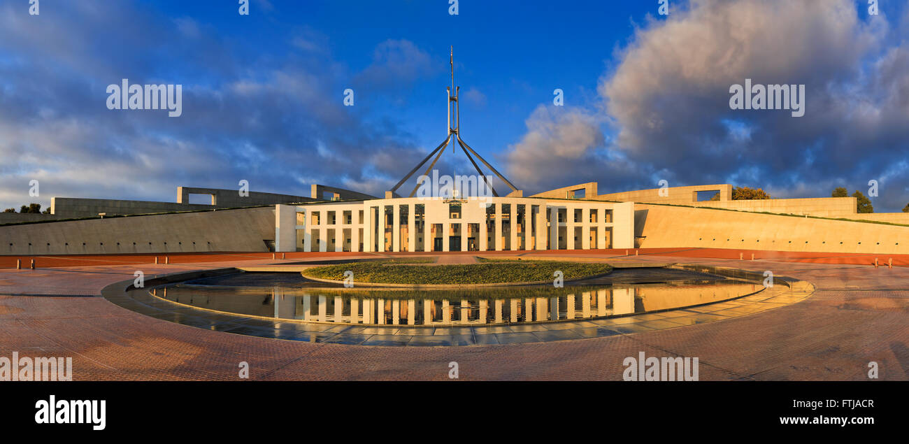 Parliament fountain hi-res stock photography and images - Alamy