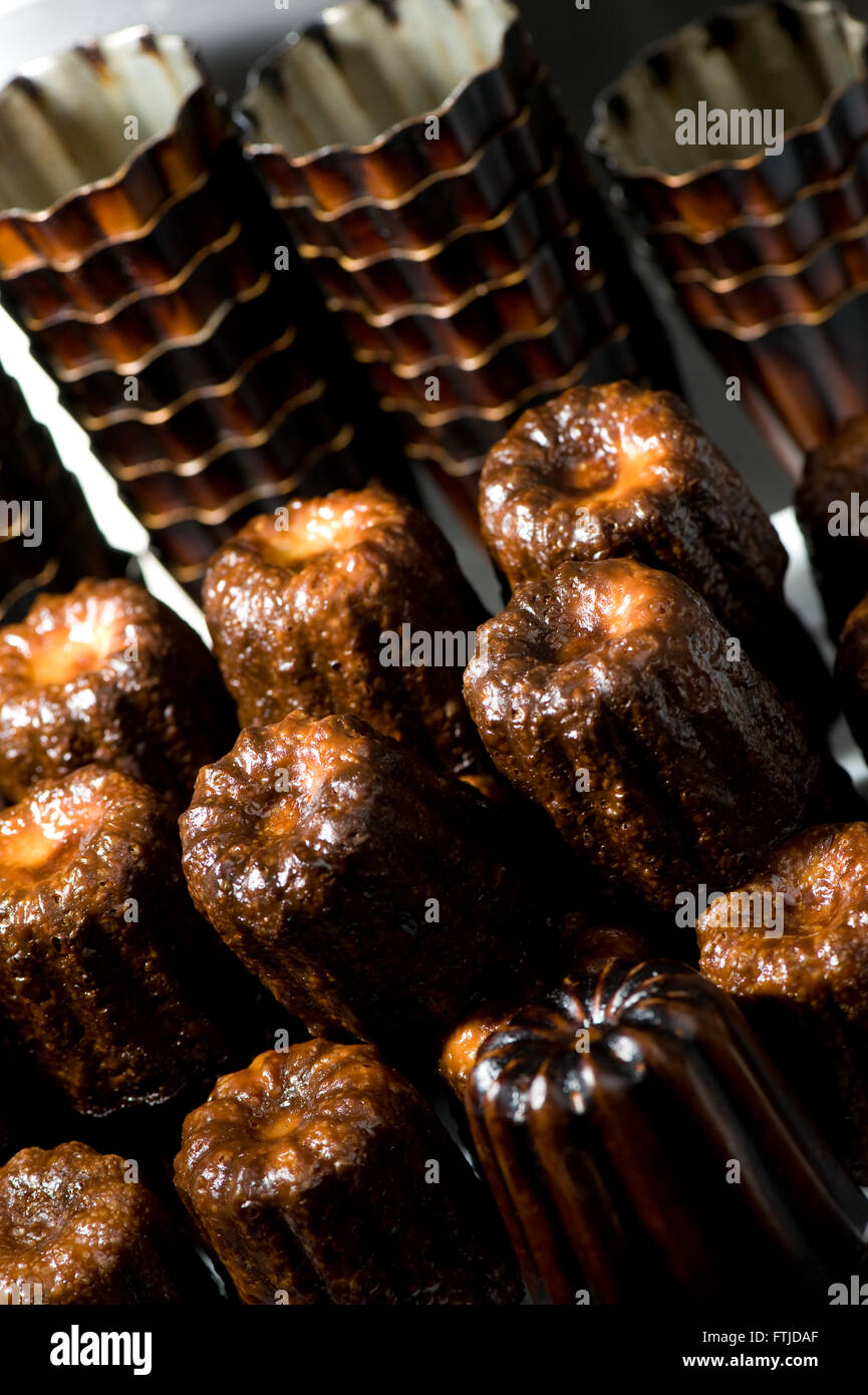 Canneles bordelais hi-res stock photography and images - Alamy