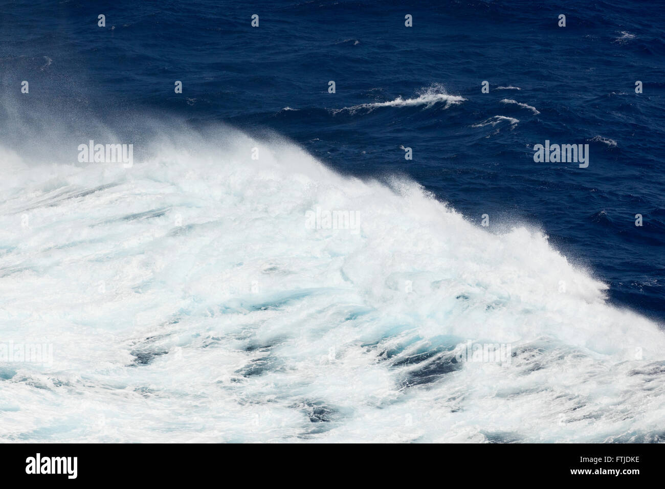 Waves in the Caribbean Sea Stock Photo - Alamy