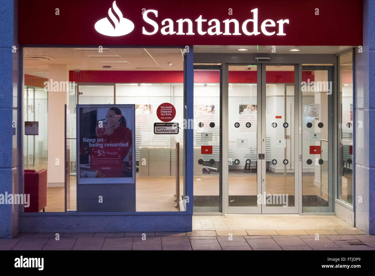 Santander logo hi-res stock photography and images - Alamy
