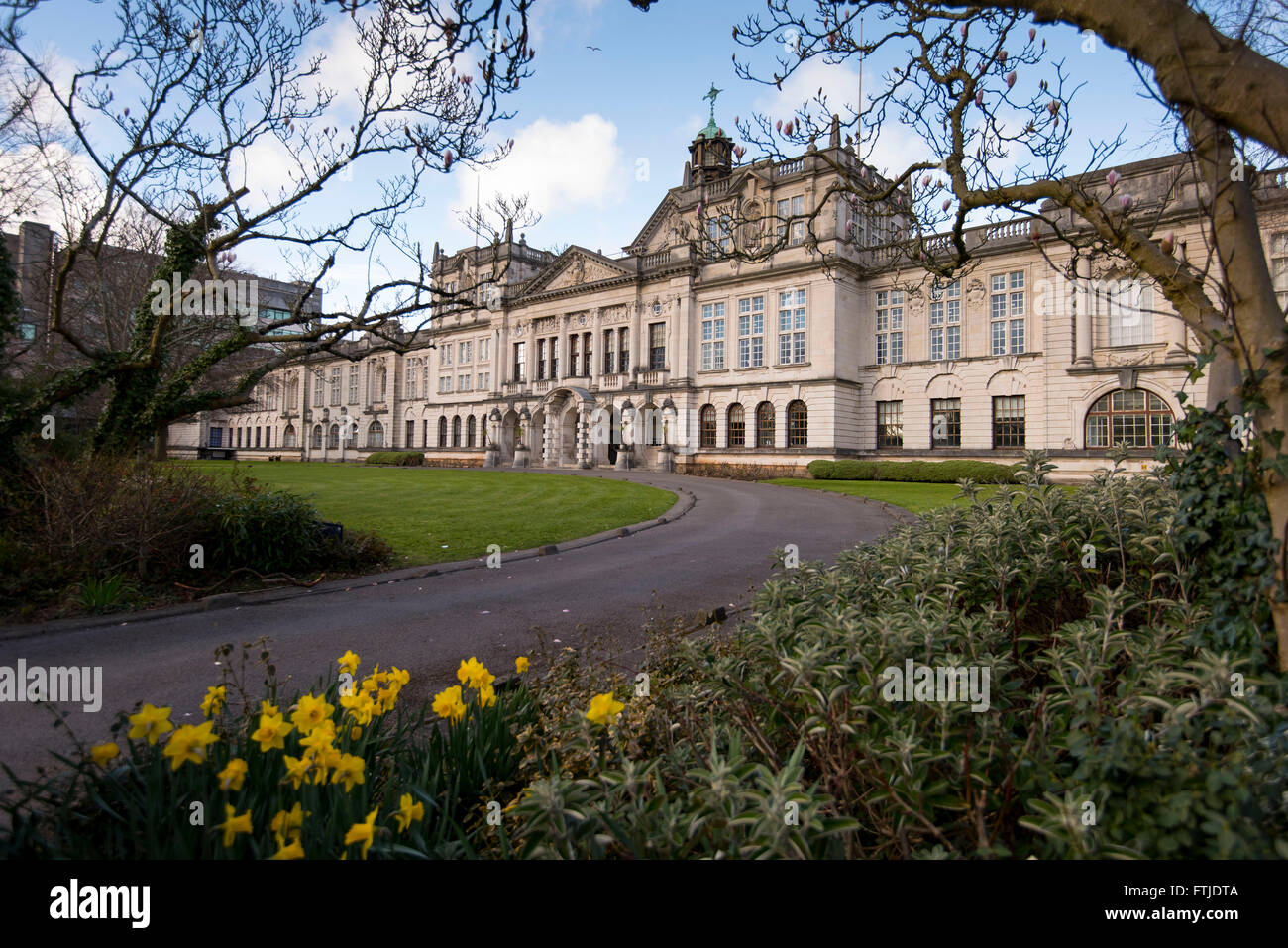 Cardiff University Main Building High Resolution Stock Photography and ...