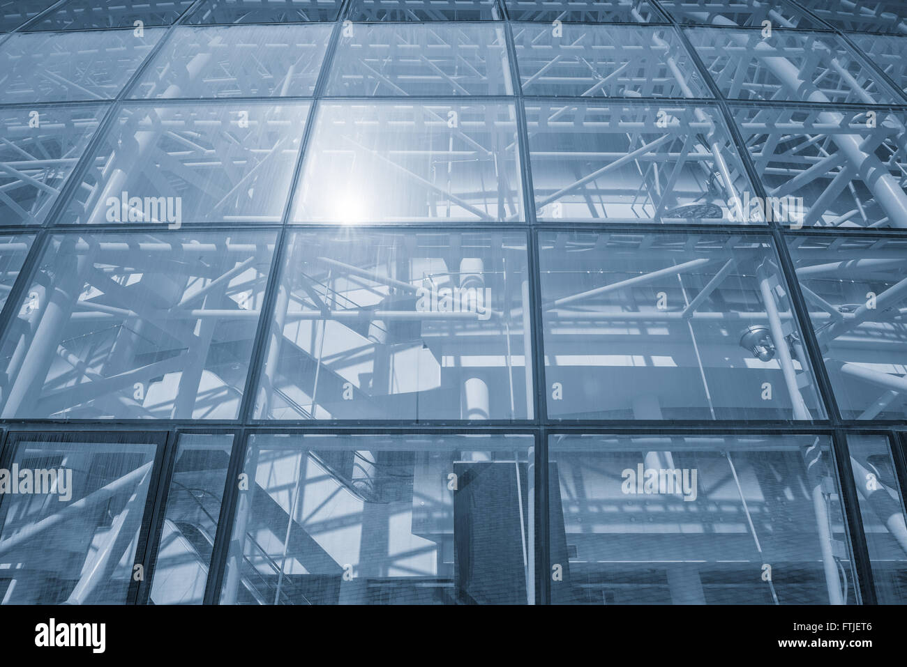 Glass wall with steel support detail hi-res stock photography and ...