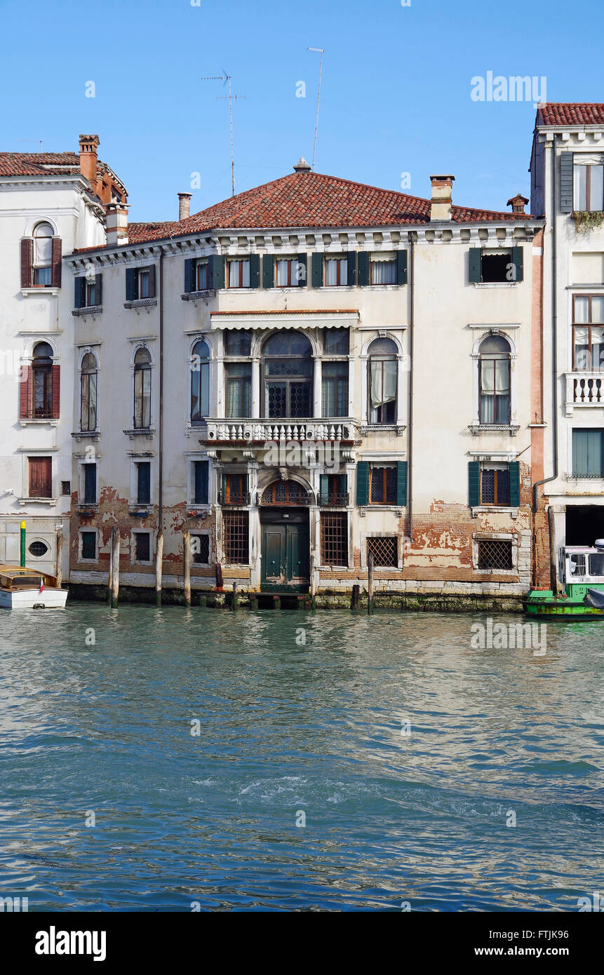 Palazzo emo hi-res stock photography and images - Alamy