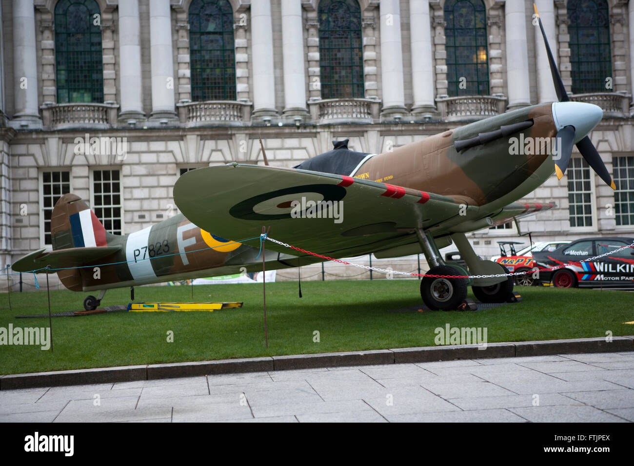 Belfast raf aircraft hi-res stock photography and images - Alamy