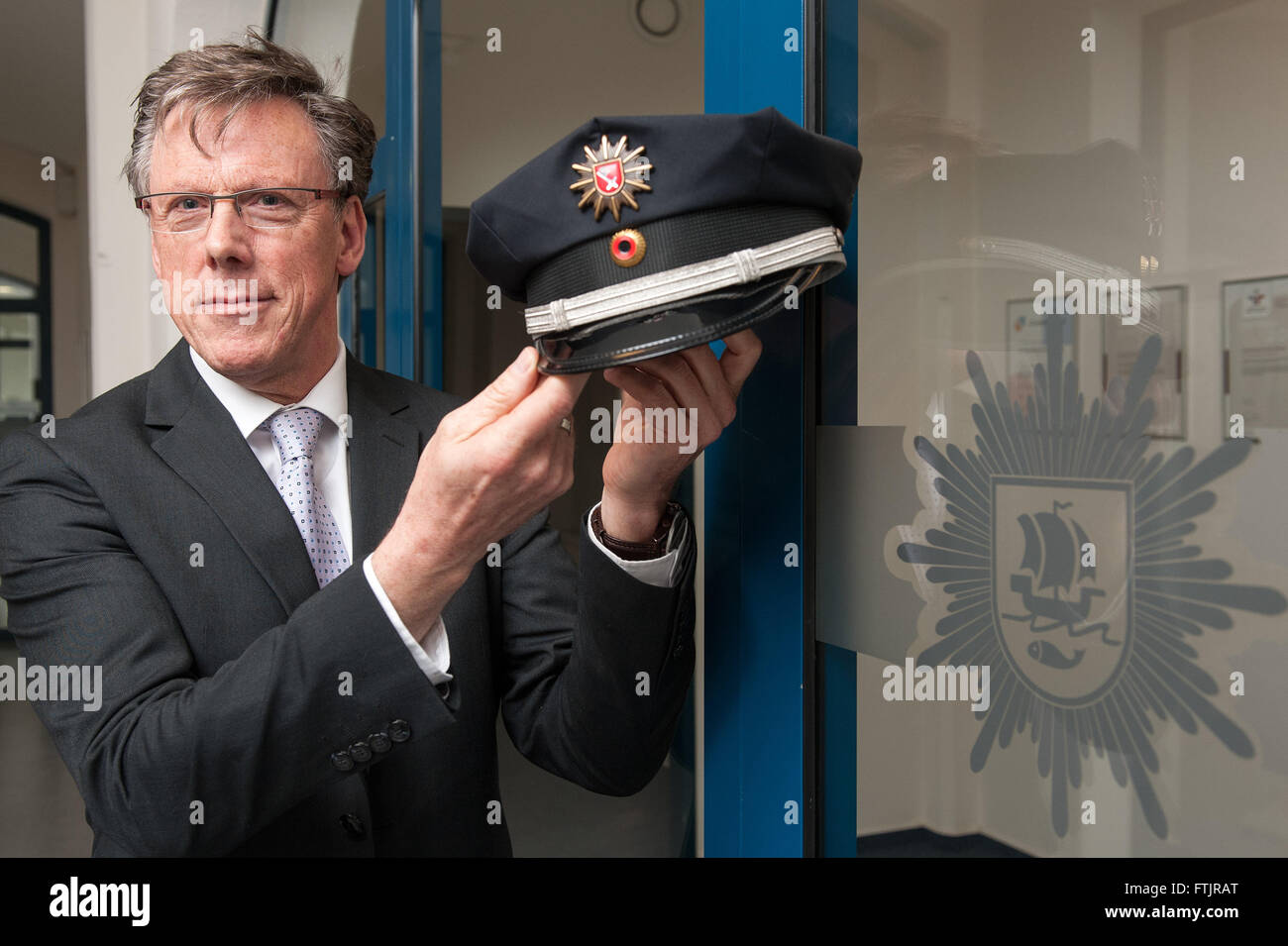 German police hat hi-res stock photography and images - Alamy