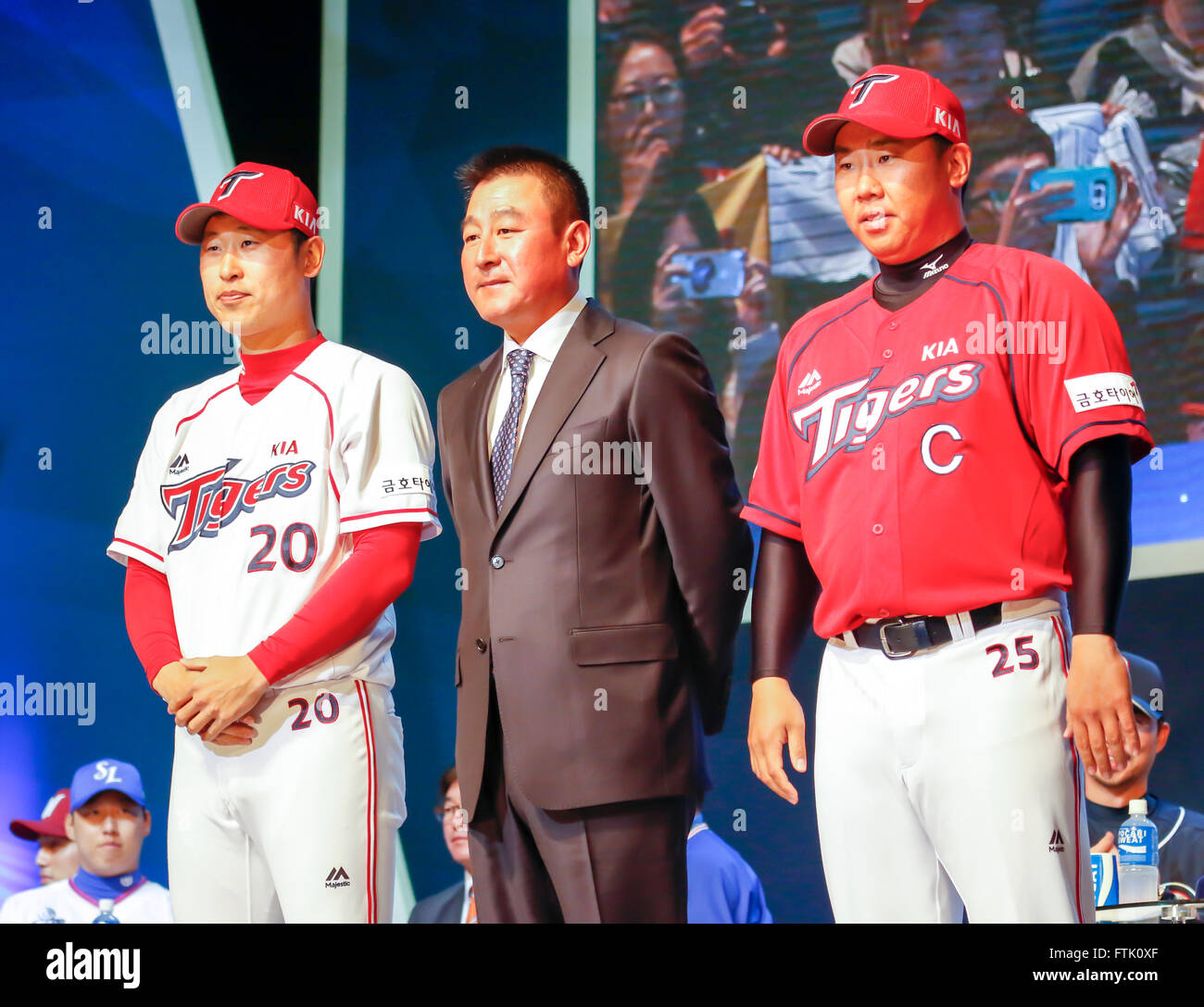 Ki bum kim hi-res stock photography and images - Alamy