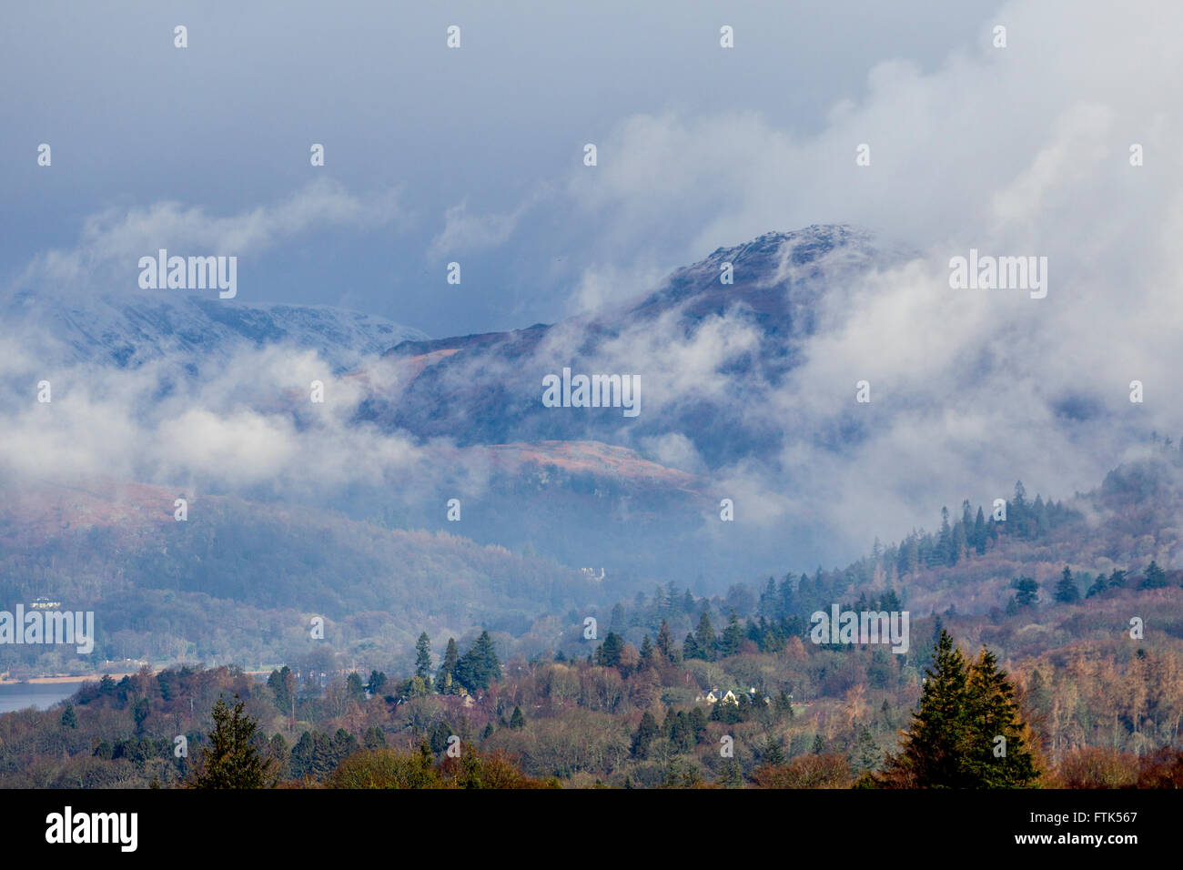 Lake Windermere Cumbria 30th March 2016 UK Weather .Morning cloud ...
