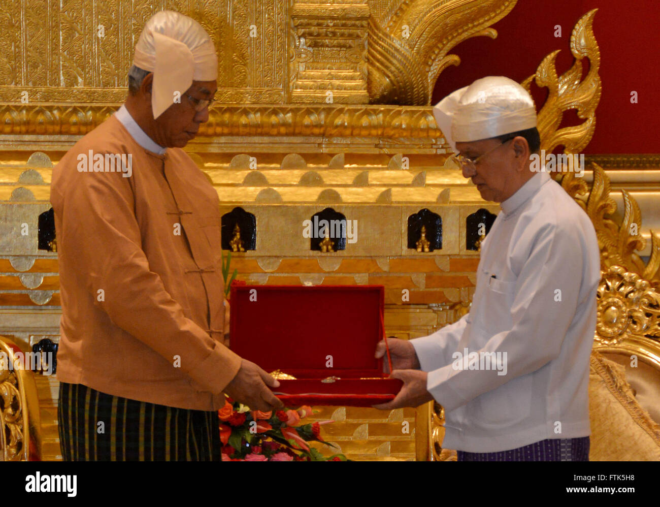 Nay Pyi Taw, Myanmar. 30th Mar, 2016. Myanmar's outgoing president U ...