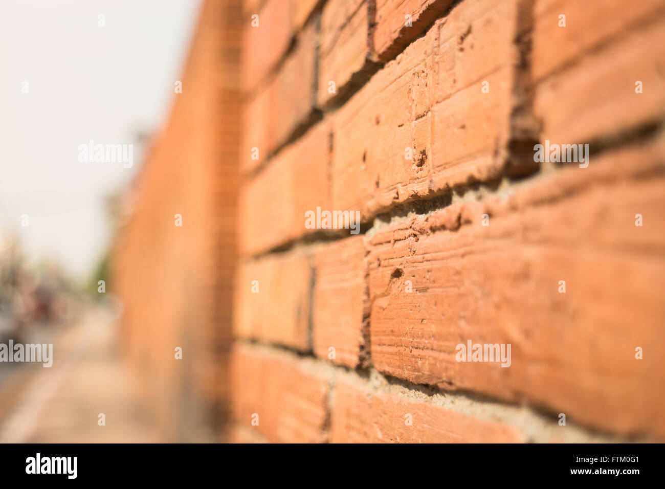 Side of the brick wall hi-res stock photography and images - Alamy