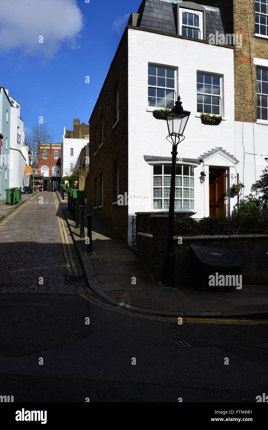 Back lane hi-res stock photography and images - Alamy