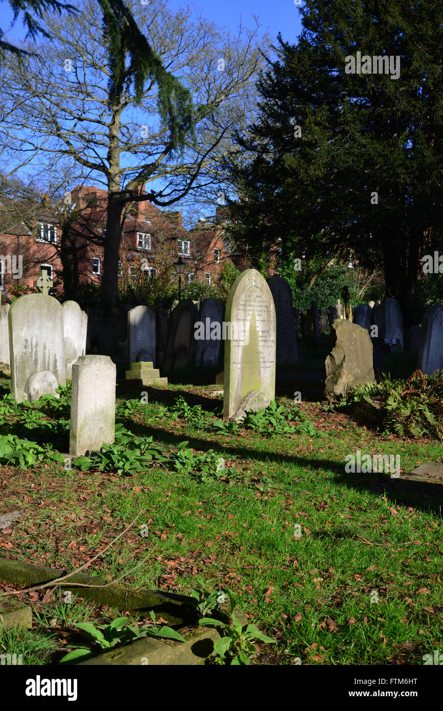 London NW3, Saint John At Hampstead Parish Church, Graveyard Stock ...