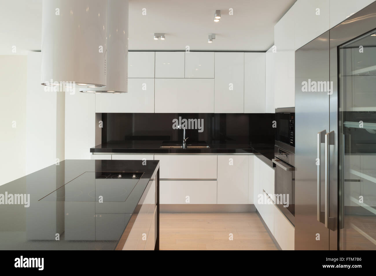 Modern design hi-res stock photography and images - Alamy