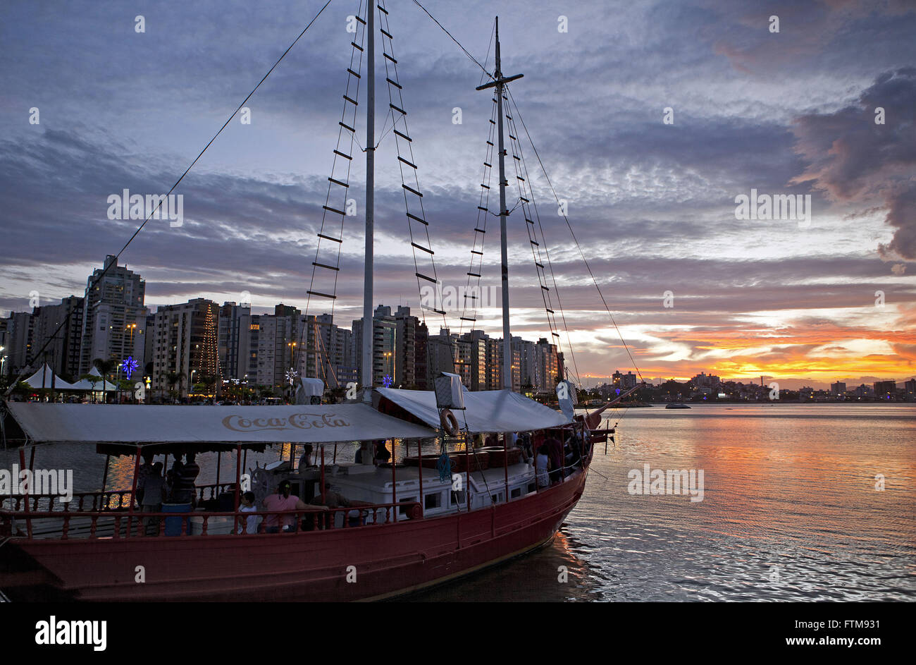 Schooner bay north of the city of Florianopolis Stock Photo - Alamy