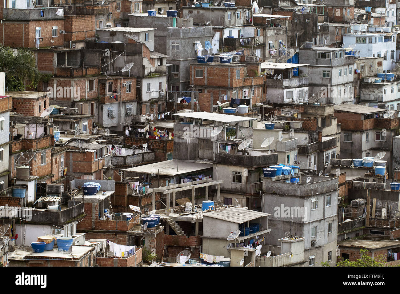 Favela pavao pavaozinho hi-res stock photography and images - Alamy