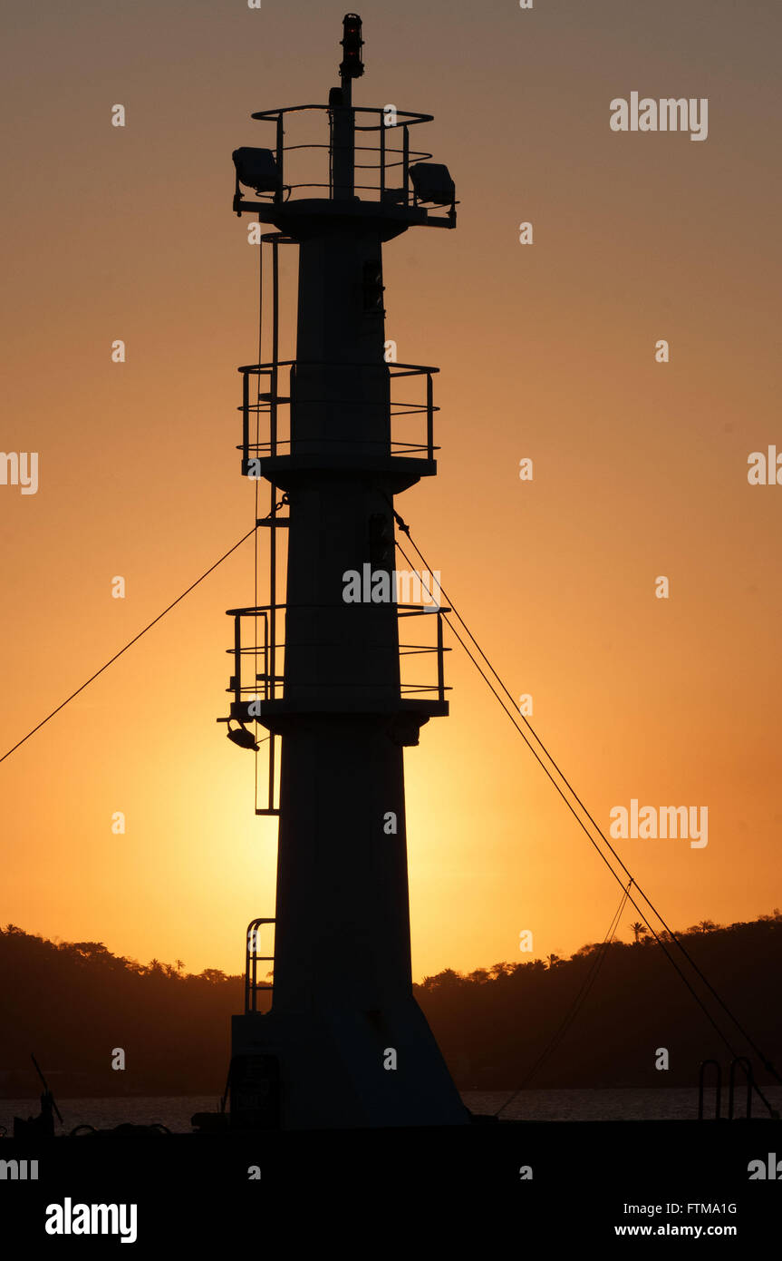 Cargo ship tower silhouette in the Port of Aratu Stock Photo - Alamy