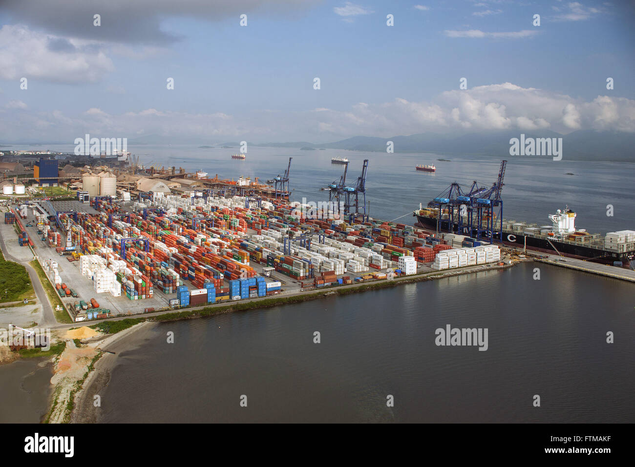 Aerial view container terminal port hi-res stock photography and images ...