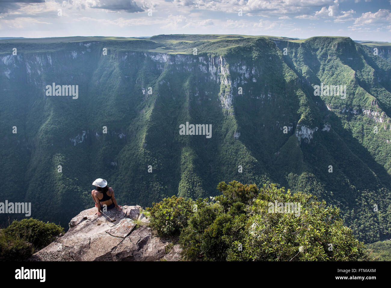 Fortaleza canyon in serra geral national park, brazil hi-res stock ...