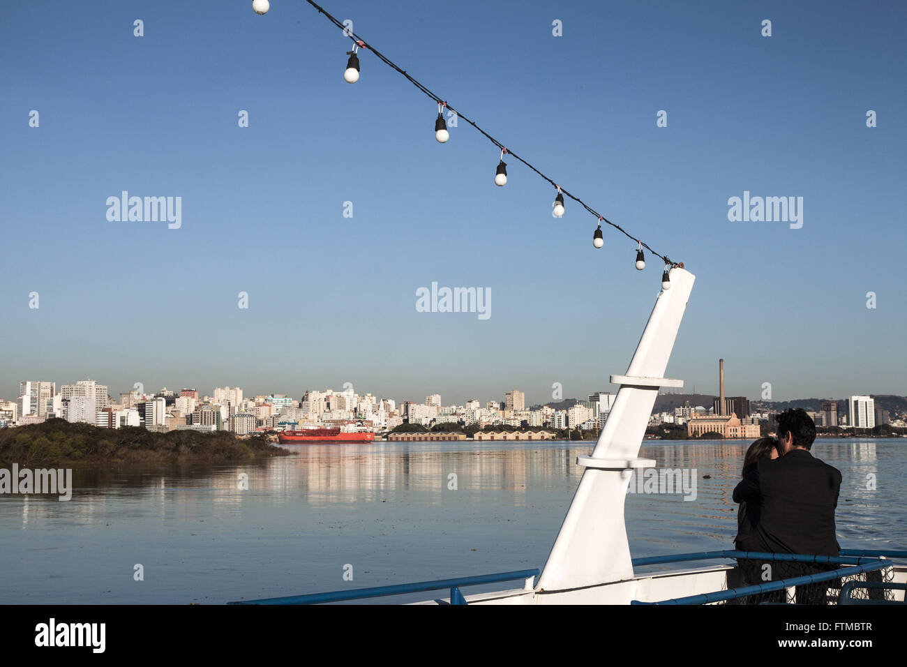 View of downtown from the boat in the Guaiba River in the late ...