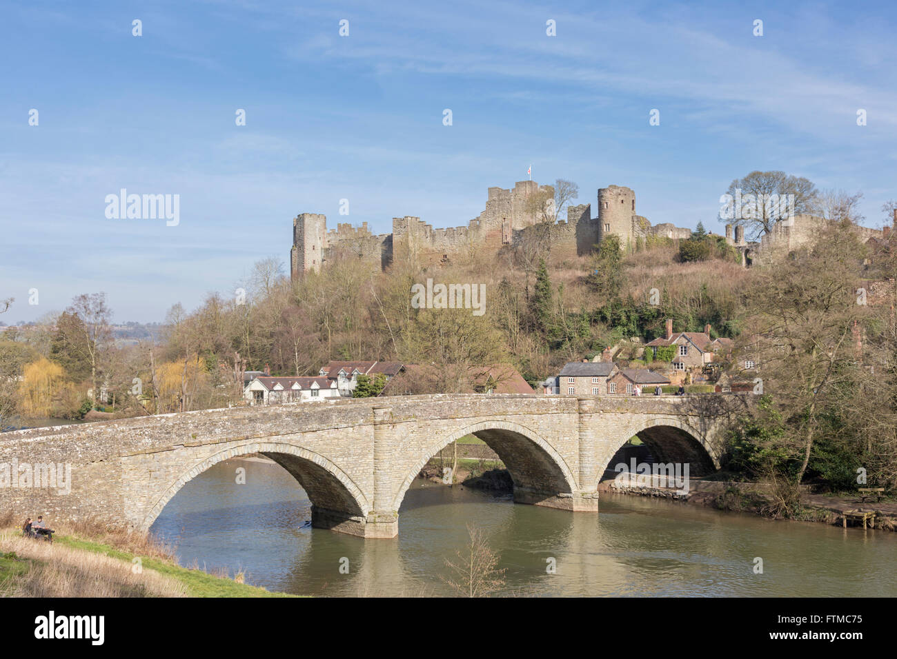 Dinham bridge and the River Teme overlooked by Ludlow Castle, Ludlow ...