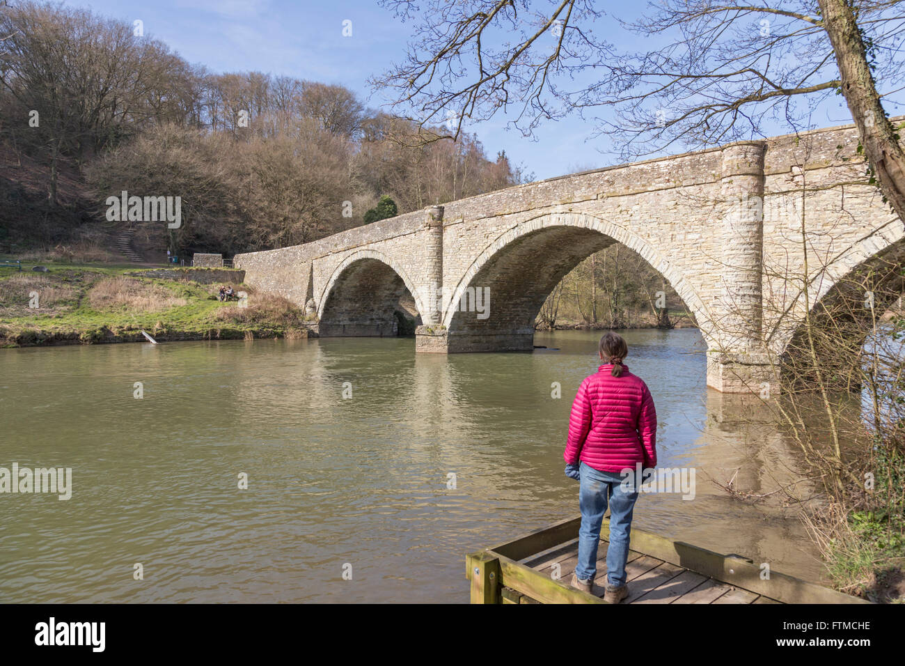 River Teme and the historic Dinham Bridge, Ludlow, Shropshire, England ...