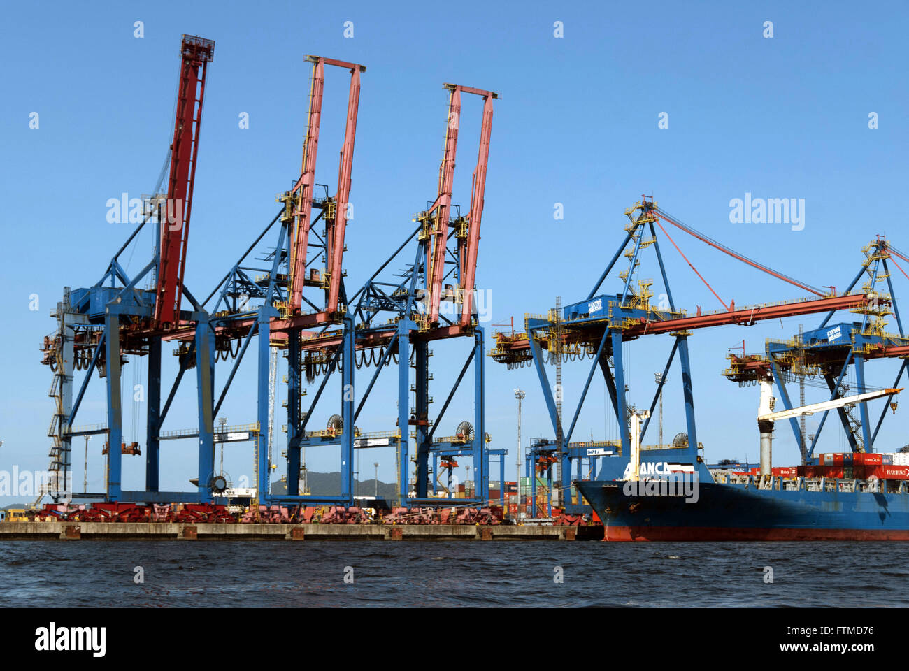 Cranes or portainers Terminal Santos Brazil - Container Terminal ...