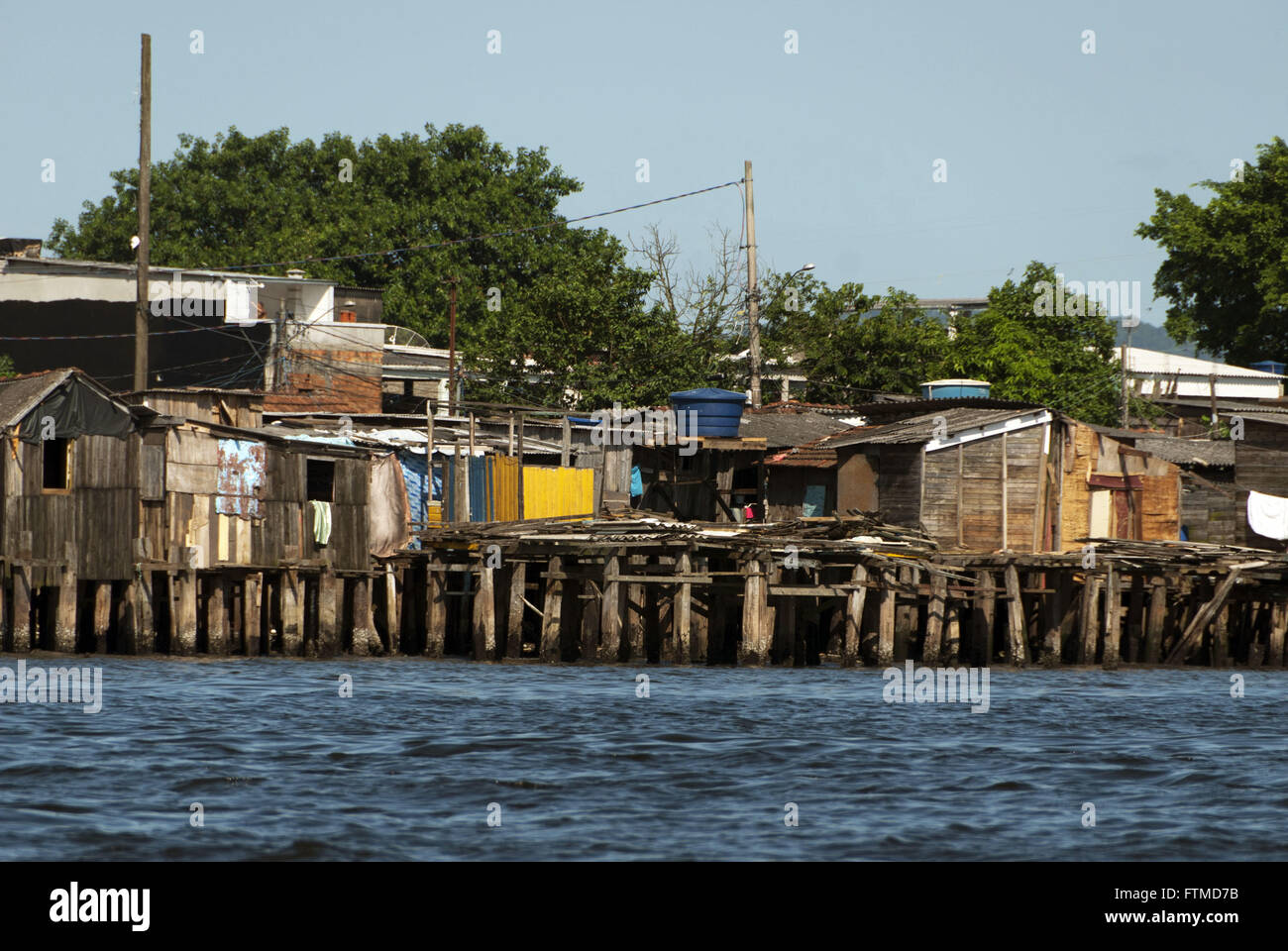 Favela on stilts hi-res stock photography and images - Alamy