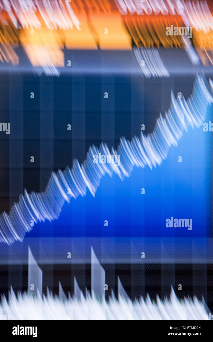 Investment graph hi-res stock photography and images - Alamy